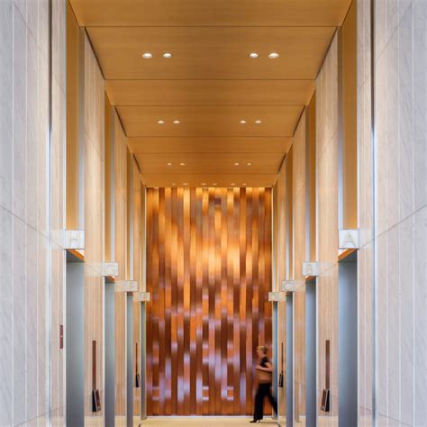 Salesforce Tower Chicago Alvine