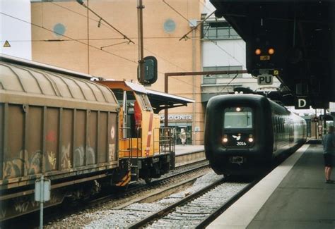 Dsb Ir4 2016 Trifft In Odense Eine Dsb Mk Rangierlok Mit Güterzug