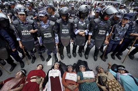 Nepal Officials Agree On Plan To Divide Country Into Six States Wsj