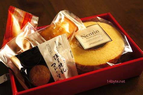アイケイケイ 2198 の株主優待甘いもの好きにはタマラナイお菓子の詰め合わせ 14byte