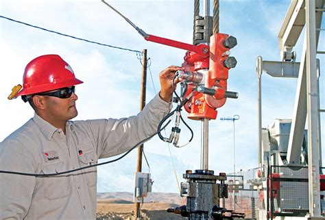 Intelligent Rotator Extends Sucker Rod Life