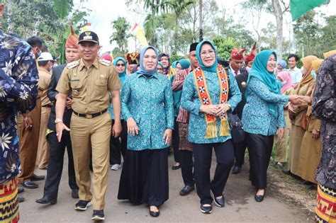 Tp Pkk Provinsi Lampung Kunjungan Kerja Ke Lambar Headline Lampung