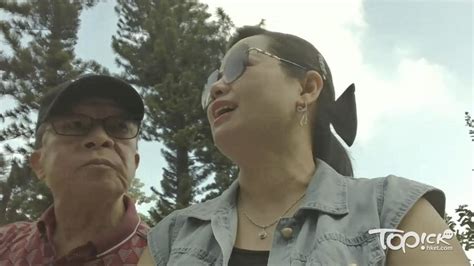 Looking Around At Uncle Ho丨mrs Ho Denies Giving A Hat To Uncle Ho And