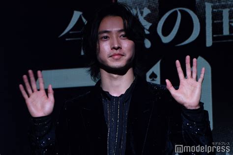 画像52 53 山崎賢人・土屋太鳳ら「今際の国のアリス」シーズン2キャスト、ドレスアップで豪華集結 モデルプレス