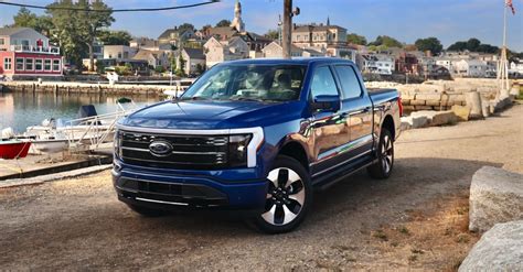 Ride The Lightning Ford F 150 Lightning Platinum Ev First Drive Review