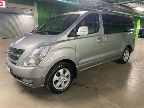 Купить б/у Hyundai Grand Starex I 2.5d AT (145 л.с.) 4WD дизель автомат ...
