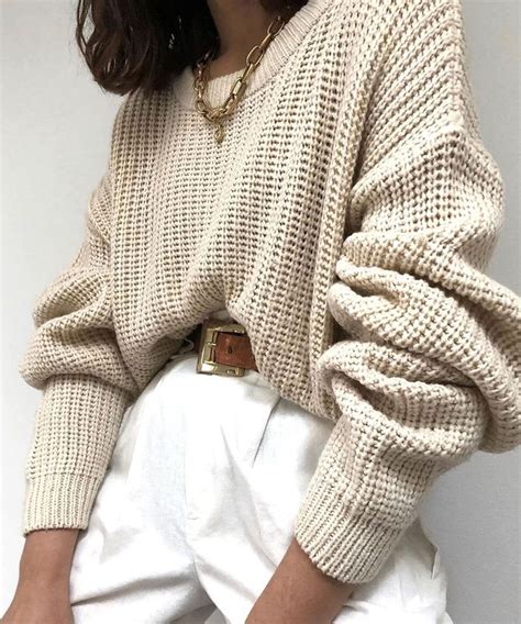 These 5 Minimalist Autumn Outfit Ideas Are Trending On Pinterest