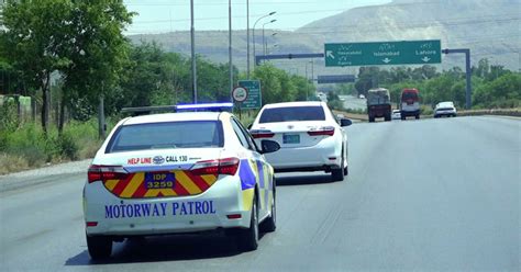 ٹریفک قوانین کی خلاف ورزی پر عائد جرمانوں کی شرح میں 200 فیصد اضافہ