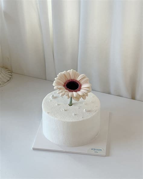 Oguum 오구움 석촌맛집잠실케이크 석촌케이크송파케이크생화케이크케이크공방무인픽업매장 🎄크리스마스케이크 예약 오픈🎄 128일까지 할인 가격으로 예약