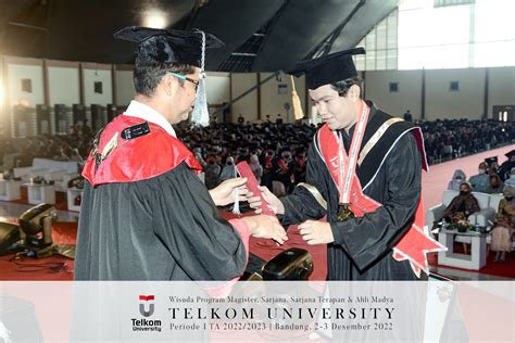 Wisuda Telkom University 031222fif S1 Informatika Dekan 116 Telkom
