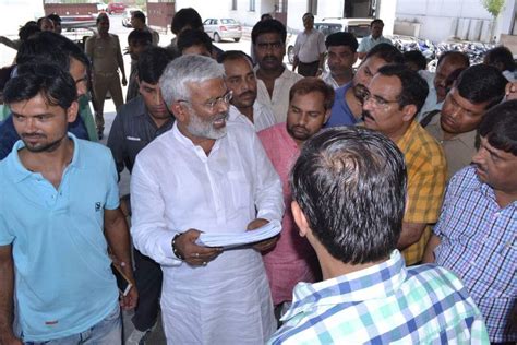 Swatantra Dev Singh On Twitter मैनपुरी डिपो का औचक निरीक्षण किया । कई