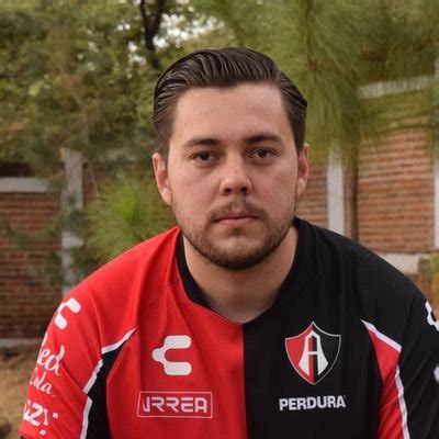 Atr Ahre On Twitter Cuando La Persona Que Te Gusta Duerme De Manera