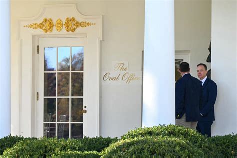 Gold Lettering Appears At White House In Trumps Latest Alteration See