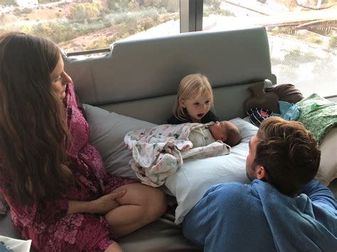 My Niece Meeting Her Brother For The First Time R Eyebleach