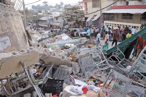 Caos en Haití tras devastador terremoto comienza ayuda internacional