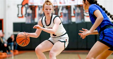 Roseburg Girls Keep Playing Hard Despite Struggles On Court Prep