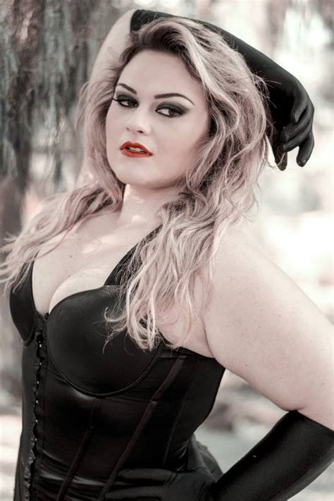 Aline Zattar Miss Plus Size Relembra Fase Em Que Alcançou 117kg E Diz