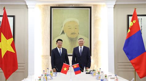 БҮГД НАЙРАМДАХ СОЦИАЛИСТ ВЬЕТНАМ УЛСЫН ЕРӨНХИЙ ПРОКУРОР МОНГОЛ УЛСАД АЙЛЧИЛЖ БАЙНА Улсын