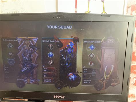 What Is This Bug Where My Screen Gets Darker And I Cant Join The Game