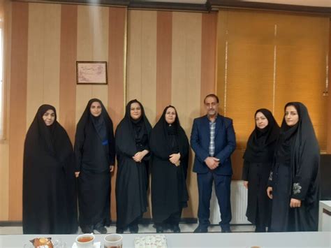 ورامین تقدیر از بانوان شاغل محجبه اداره بهزیستی سازمان بهزیستی