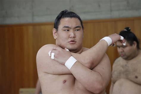 日本相撲協会公式 On Twitter ぶつかり稽古 島津海、翔猿、大栄翔、阿武咲 Mlapfhhjht