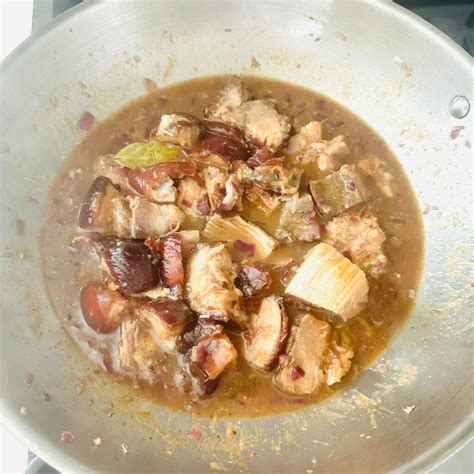 Easy Lechon Paksiw With Mang Tomas Sauce Deliciously Rushed
