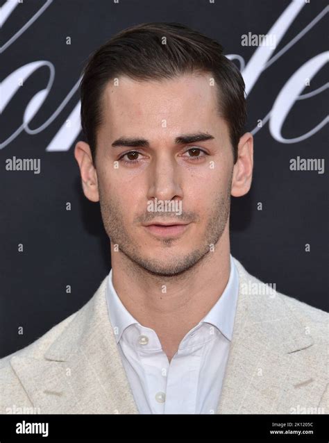Ryan Vincent Arriving To The U S Premiere Of Blonde At The Tcl