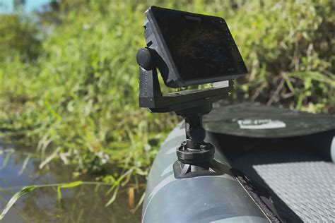 HEXX RIBPORT MOUNT Power Boat Magazine