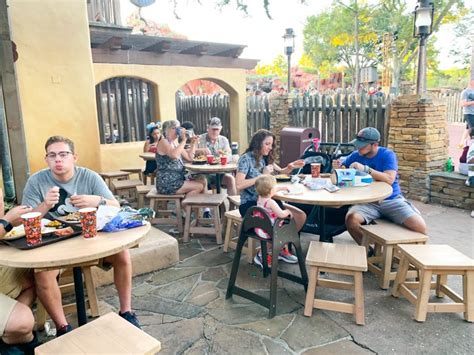 Can You Bring Food Into Disney World How To Do It Disney Trippers