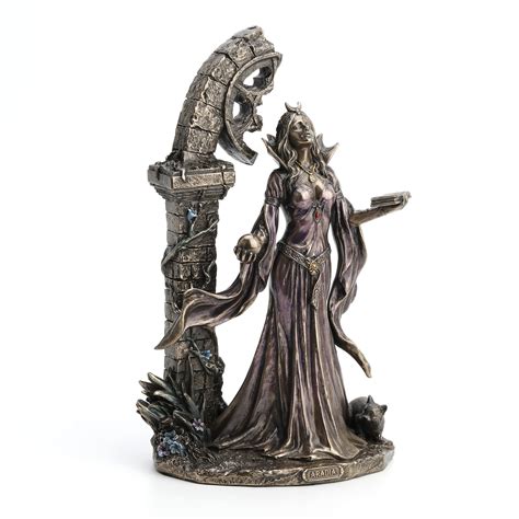 The Wiccan Queen Of Witches Aradia Statute Pzl Lagoagrio Gob Ec