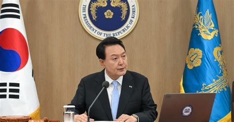 윤 문재인 정부 겨냥 “태양광 비리 의사결정 라인 조사하라”