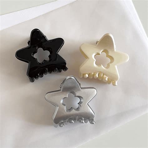 ⭐️당일출고⭐️ 펀칭 스타 미니 별 반묶음 Y2k 키치 포인트 머리 집게핀 헤어핀 3color 에이블리