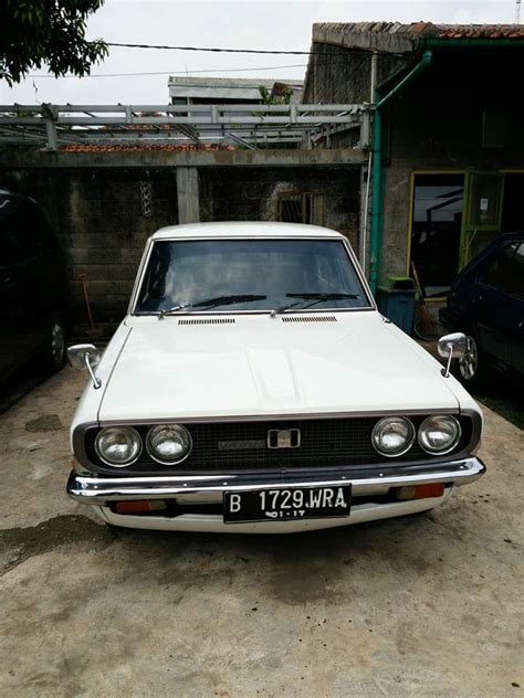 Jual 3 Mobil Jadul BMW E30 Jimny Jangkrik 81 Dan Corona 70 LAPAK