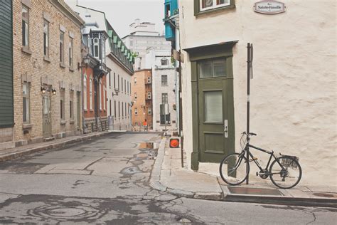 무료 이미지 도로 거리 보도 골목 시티 벽 마을 근교 정면 레인 미술 하부 구조 이웃 노면 도시 지역 주거 지역 인간 정착 4743x3162