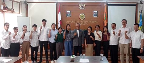 UPMI Bali Lepas 9 Mahasiswa Program MBKM Radar Bali