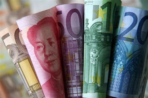 美元、欧元、人民币 — 争夺国际储备货币地位的赛跑