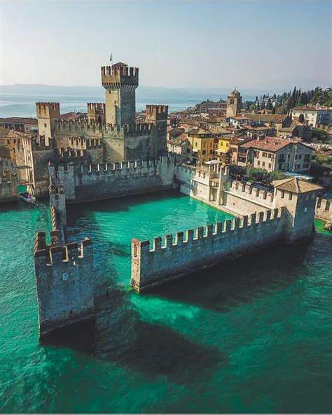 Castelli Italiani Tra I 20 Più Belli Deuropa