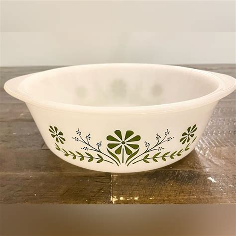 Kitchen Vintage Rare Glasbake 1 12 Qt Green Daisy Round Casserole