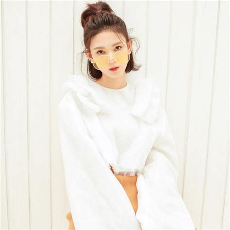 陳瑤甜美清純可愛少女冬日寫真 每日頭條