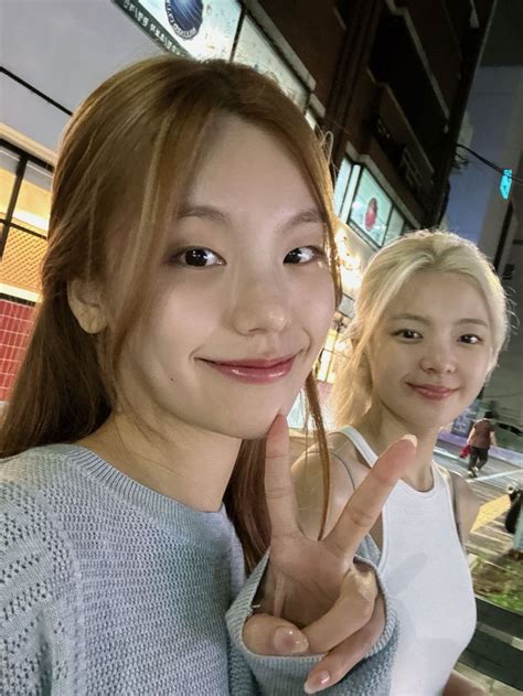 Pin oleh シャリン di 예지 Artis Humor lucu Rapper