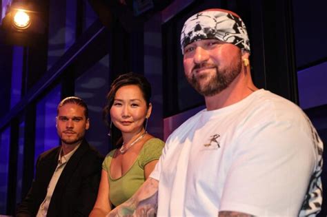 Zwickauer Star Tätowierer Randy Engelhard Plaudert Im Mdr Riverboat