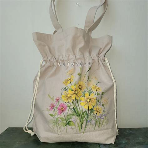 이미애 On Instagram 요즘 길가에 가장 많이 피어있는 금계국 그 옆에 화사한 백일홍 조리개 가방에 들꽃 가득 그려 넣으니 가방들고 나들이 가고 싶네요