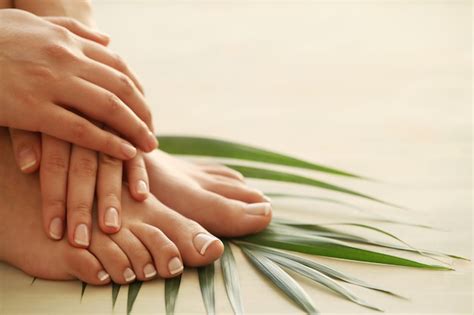 여자의 손과 발 무료 사진