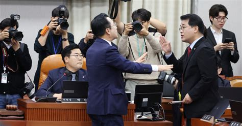 국회 운영위 김건희 여사에 동행명령장 발부