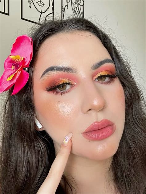 Hawaii Sunset Makeup 🌺🌅 In 2025 Sunset Makeup Tropical Makeup