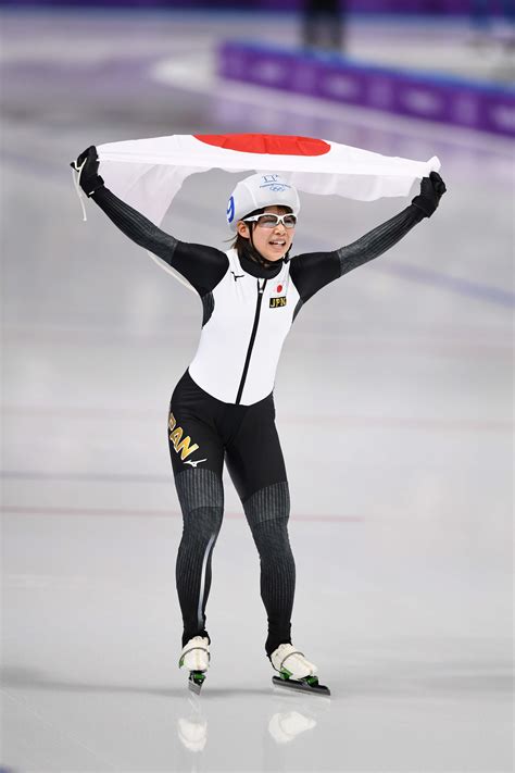 平昌五輪 スピードスケート女子マススタートで高木菜那が金 Moment日刊ゲンダイ