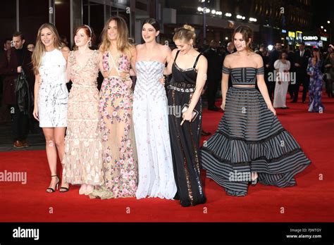 Orgullo Y Prejuicio Y Zombis European Film Premiere Llegadas Con