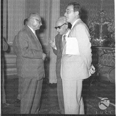 Il Saluto Dei Giudici Azzariti Bergamini Leoni Cassandro Sandulli