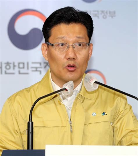 얀센·화이자 이달 모더나 백신 내달 계약국내 접종은 1분기종합 아시아경제