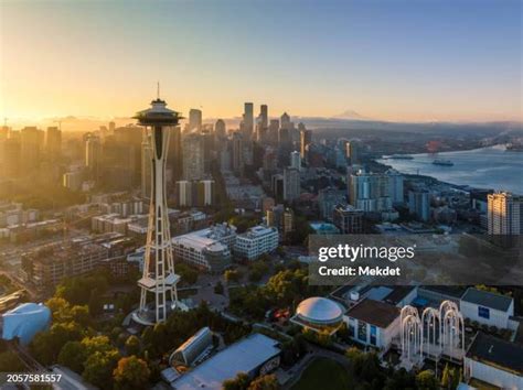 Seattle Skyline Washington Vacation In Seattle Must See Landmarks